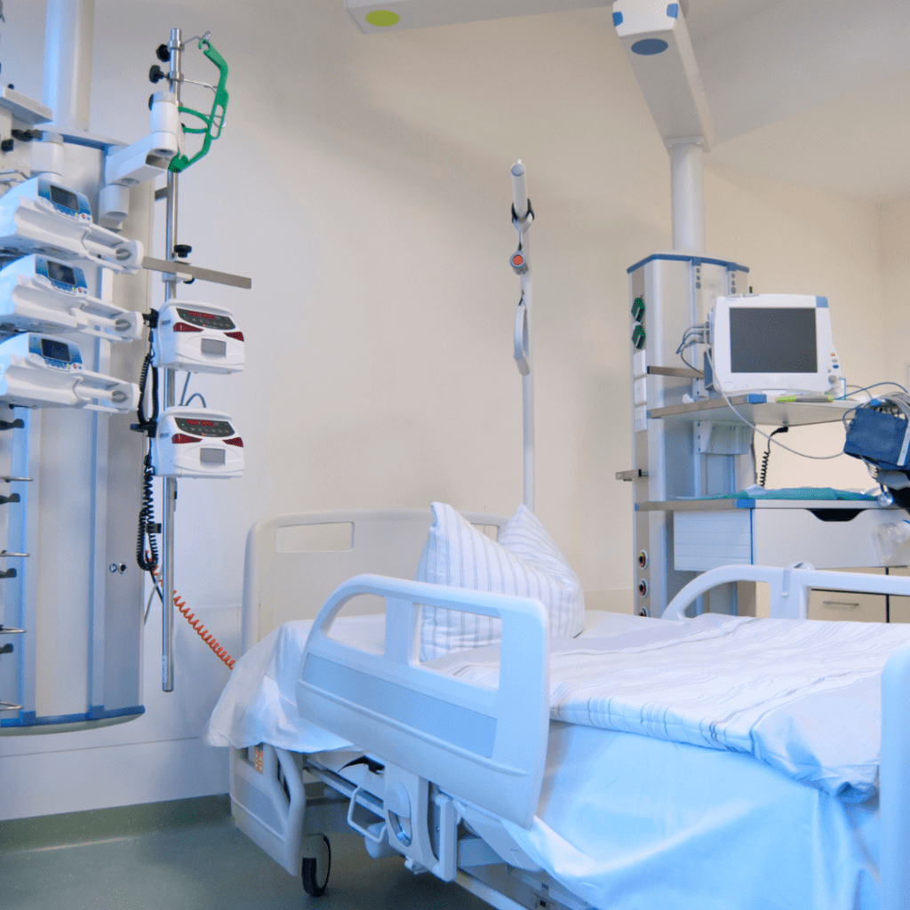 Intensive Care Unit - First Cardiology Consultant